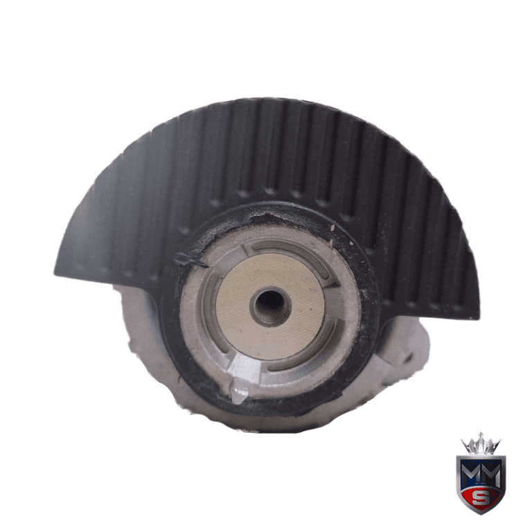 Mercedes W204 Engine Mounting Bracket | Majestic Motor Spares